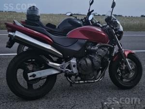 Honda CB 600F 1999 Aizkraukle, ar dzinēja tilpumu 0.60 L un nobraukumu 0 tūkst. km par 1600 €, foto 1 vietnē AUTOMOTO.COM.LV