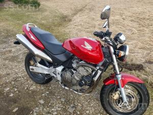 Honda CB 600F 1999 Aizkraukle, ar dzinēja tilpumu 0.60 L un nobraukumu 0 tūkst. km par 1600 €, foto 4 vietnē AUTOMOTO.COM.LV