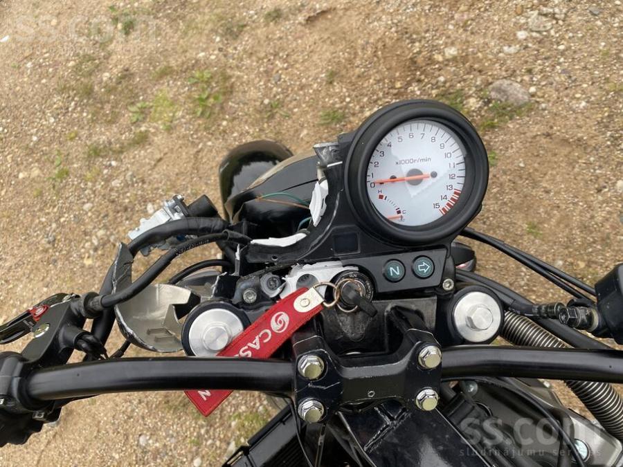 Honda CB 600F 2002 in Daugavpils, with an engine capacity of 0.60 L and mileage of 0 thousand km for 998 €, photo 11 on AUTOMOTO.COM.LV