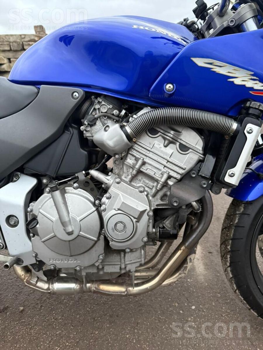 Honda CB 600F 2004 Rīga, ar dzinēja tilpumu 0.60 L un nobraukumu 0 tūkst. km par 1999 €, foto 10 vietnē AUTOMOTO.COM.LV
