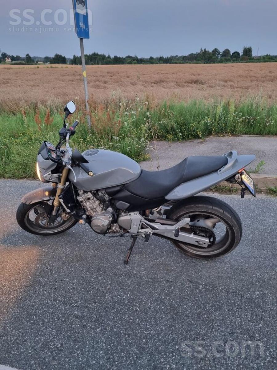 Honda CB 600F 2005 in Aizkraukle, with an engine capacity of 0.60 L and mileage of 0 thousand km for 2300 €, photo 1 on AUTOMOTO.COM.LV