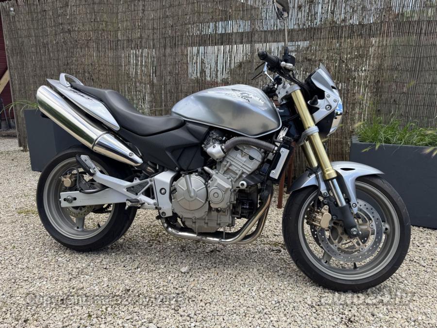 Хонда CB 600F 2005 в Вильянди, объемом двигателя 0.60 л и пробегом 38 тыс. км за 2300 €, фото 1 на AUTOMOTO.COM.LV