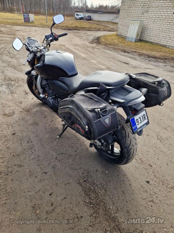 Honda CB 600F 2007 in Parnu, with an engine capacity of 0.60 L and mileage of 0 thousand km for 3300 €, photo 5 on AUTOMOTO.COM.LV