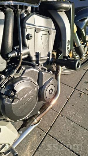 Honda CB 600F 2007 in Riga, with an engine capacity of 0.60 L and mileage of 0 thousand km for 4500 €, photo 7 on AUTOMOTO.COM.LV