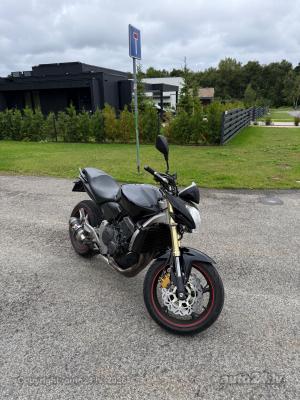 Honda CB 600F 2007 in Tallinn, with an engine capacity of 0.60 L and mileage of 42 thousand km for 2800 €, photo 3 on AUTOMOTO.COM.LV