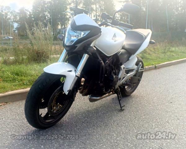 Honda CB 600F 2013 in Tallinn, with an engine capacity of 0.60 L and mileage of 23 thousand km for 4500 €, photo 3 on AUTOMOTO.COM.LV