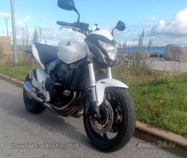 Honda CB 600F 2013 in Tallinn, with an engine capacity of 0.60 L and mileage of 23 thousand km for 4500 €, photo 6 on AUTOMOTO.COM.LV