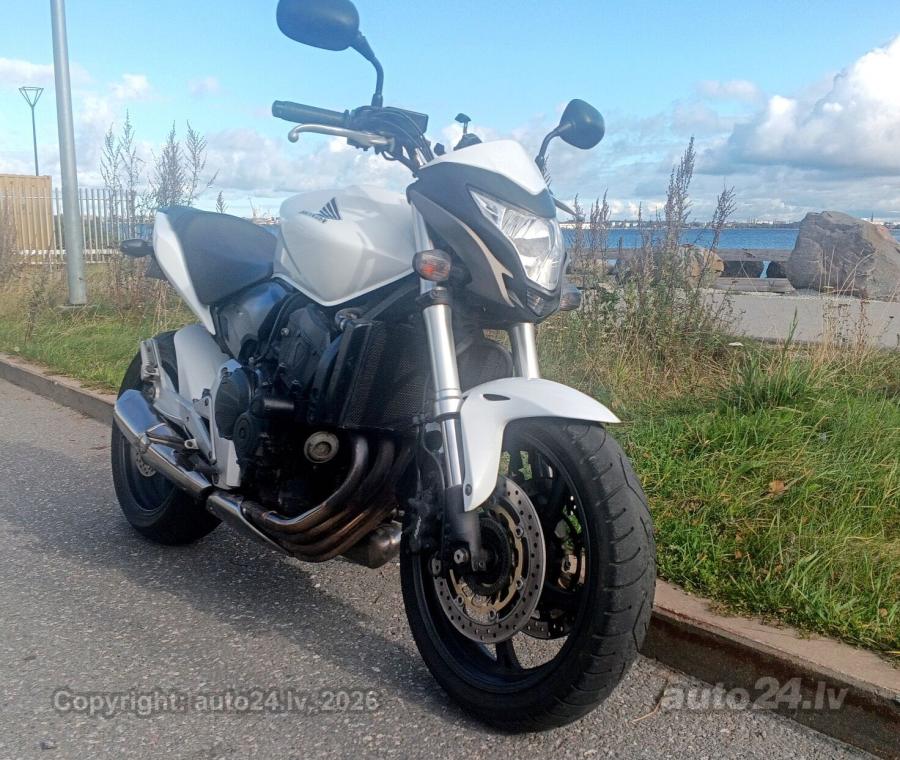 Хонда CB 600F 2013 в Таллин, объемом двигателя 0.60 л и пробегом 23 тыс. км за 4500 €, фото 7 на AUTOMOTO.COM.LV