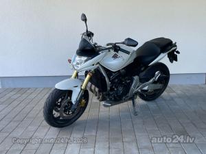 Белый Хонда CB 600F 2008 в Пярну, объемом двигателя 0.60 л и пробегом 0 тыс. км за 3490 €, фото 3 на AUTOMOTO.COM.LV