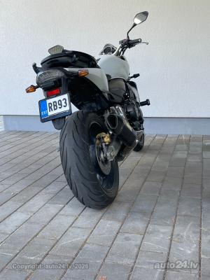 Белый Хонда CB 600F 2008 в Пярну, объемом двигателя 0.60 л и пробегом 0 тыс. км за 3490 €, фото 6 на AUTOMOTO.COM.LV