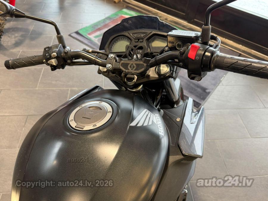 Melns Honda Cb 650 2017 Tallina, ar dzinēja tilpumu 0.65 L un nobraukumu 33 tūkst. km par 5290 €, foto 4 vietnē AUTOMOTO.COM.LV