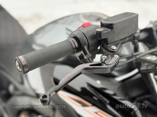 Melns Honda Cb 650 2018 Pērnava, ar dzinēja tilpumu 0.65 L un nobraukumu 32 tūkst. km par 5790 €, foto 9 vietnē AUTOMOTO.COM.LV