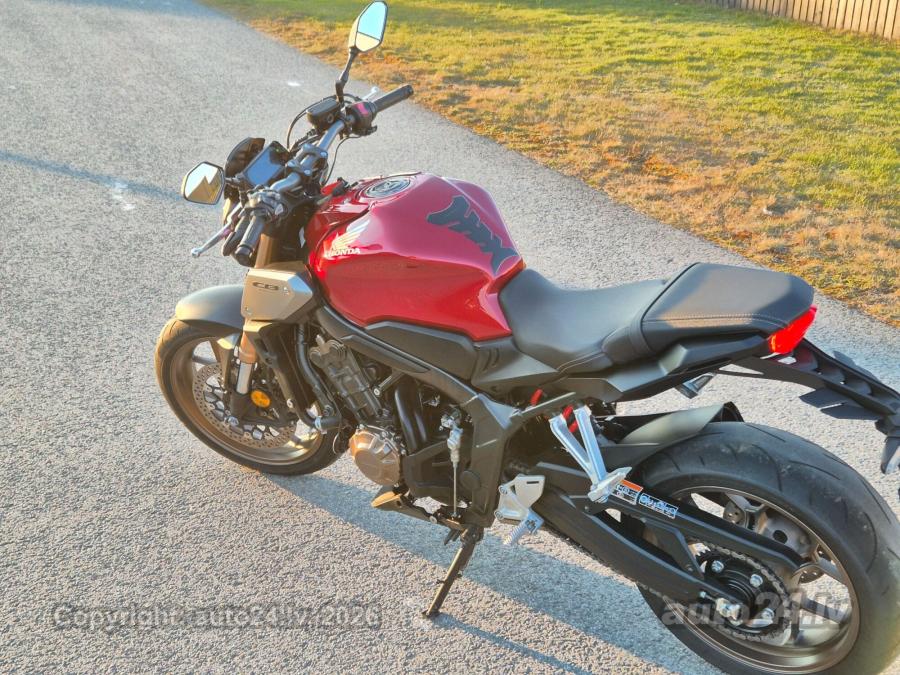 Sarkans Honda Cb 650 2024 Tallina, ar dzinēja tilpumu 0.65 L un nobraukumu 6 tūkst. km par 6899 €, foto 7 vietnē AUTOMOTO.COM.LV