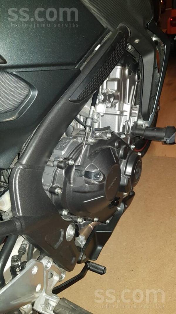 Honda CB 650F 2014 Rīga, ar dzinēja tilpumu 0.65 L un nobraukumu 0 tūkst. km par 5400 €, foto 3 vietnē AUTOMOTO.COM.LV