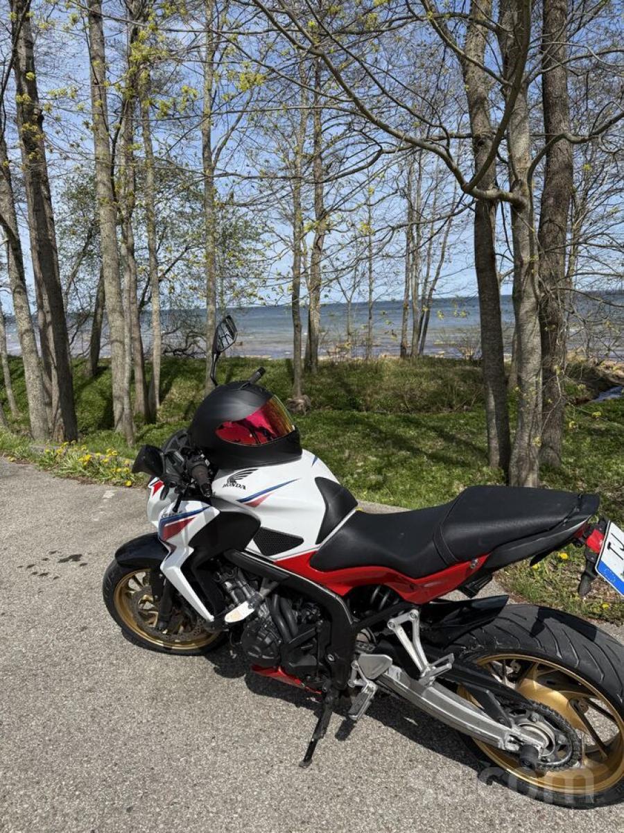 Honda CB 650F 2016 Jūrmala, ar dzinēja tilpumu 0.65 L un nobraukumu 0 tūkst. km par 4200 €, foto 3 vietnē AUTOMOTO.COM.LV