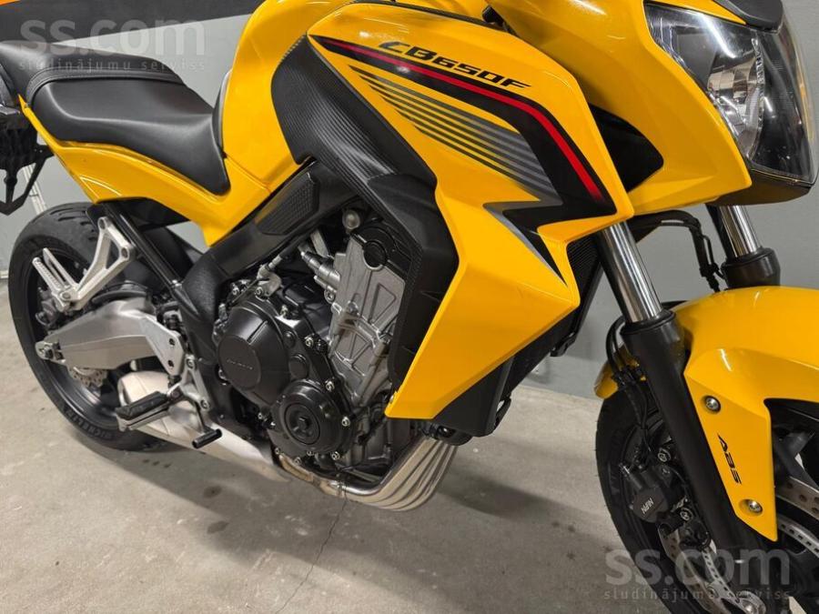 Хонда CB 650F 2016 в Рига, объемом двигателя 0.65 л и пробегом 0 тыс. км за 4500 €, фото 6 на AUTOMOTO.COM.LV