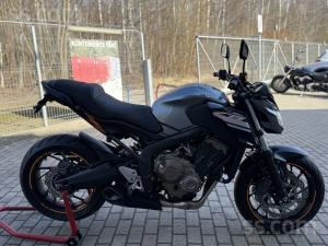 Хонда CB 650F 2018 в Таллин, объемом двигателя 0.65 л и пробегом 0 тыс. км за 4890 €, фото 5 на AUTOMOTO.COM.LV