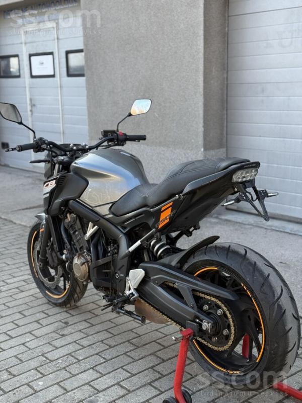 Хонда CB 650F 2018 в Таллин, объемом двигателя 0.65 л и пробегом 0 тыс. км за 4890 €, фото 7 на AUTOMOTO.COM.LV