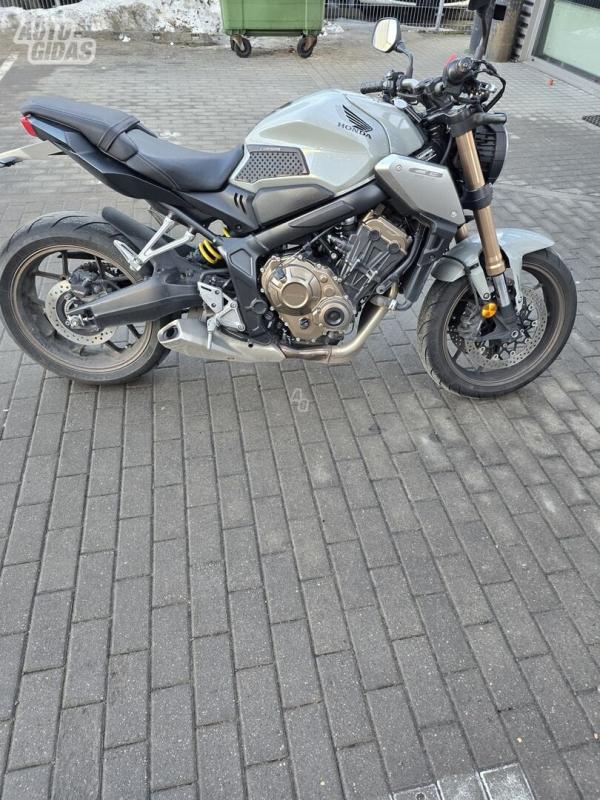 Honda CB 650R 2021 Viļņa, ar dzinēja tilpumu 0.00 L un nobraukumu 0 tūkst. km par 5900 €, foto 2 vietnē AUTOMOTO.COM.LV