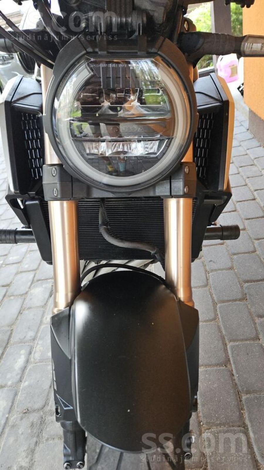 Хонда CB 650R 2022 в Рига, объемом двигателя 0.65 л и пробегом 0 тыс. км за 5100 €, фото 6 на AUTOMOTO.COM.LV
