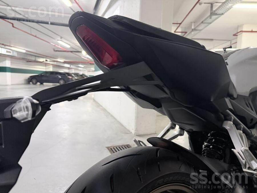 Honda CB 650R 2024 Rīga, ar dzinēja tilpumu 0.60 L un nobraukumu 0 tūkst. km par 7900 €, foto 5 vietnē AUTOMOTO.COM.LV