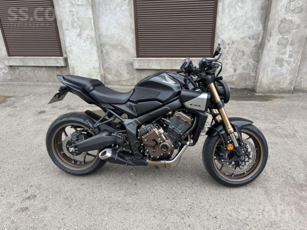 Хонда CB 650R 2025 в Рига, объемом двигателя 0.65 л и пробегом 0 тыс. км за 8850 €, фото 1 на AUTOMOTO.COM.LV