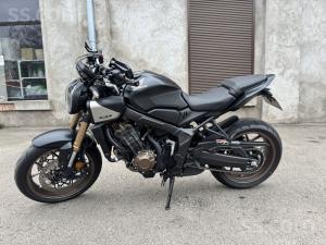 Хонда CB 650R 2025 в Рига, объемом двигателя 0.65 л и пробегом 0 тыс. км за 8850 €, фото 5 на AUTOMOTO.COM.LV