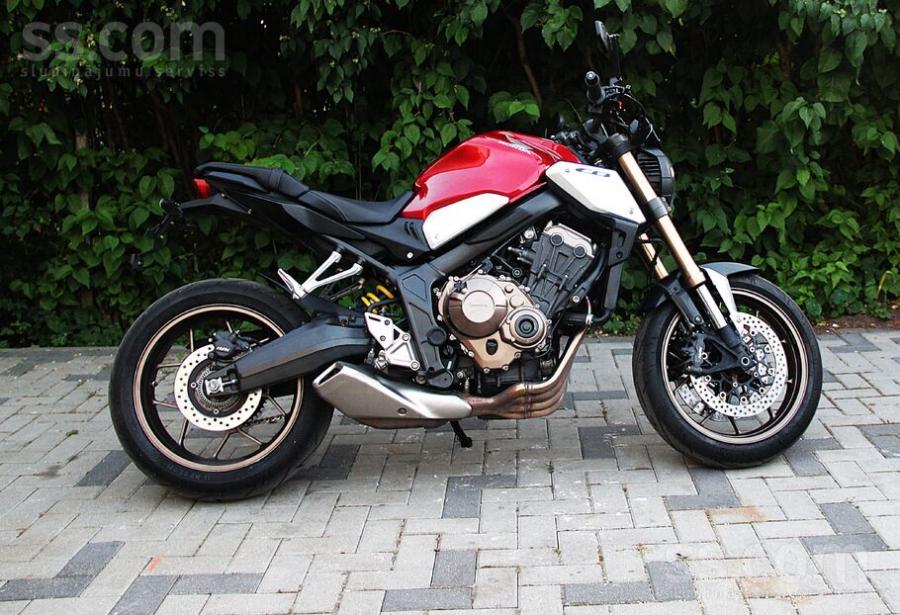 Honda CB 650RA 2019 in Tukums, with an engine capacity of 0.65 L and mileage of 0 thousand km for 5600 €, photo 5 on AUTOMOTO.COM.LV