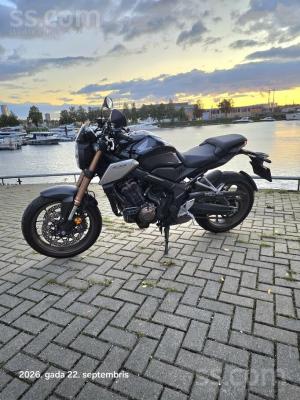 Honda CB 650RA 2020 Rīga, ar dzinēja tilpumu 0.65 L un nobraukumu 0 tūkst. km par 5500 €, foto 1 vietnē AUTOMOTO.COM.LV