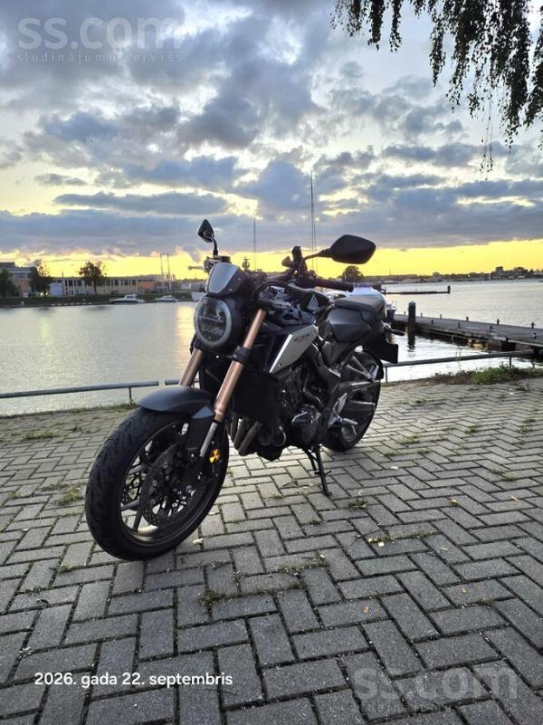 Honda CB 650RA 2020 Rīga, ar dzinēja tilpumu 0.65 L un nobraukumu 0 tūkst. km par 5500 €, foto 3 vietnē AUTOMOTO.COM.LV