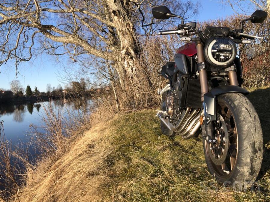 Honda CB 650RA 2023 in Riga, with an engine capacity of 0.65 L and mileage of 0 thousand km for 6150 €, photo 3 on AUTOMOTO.COM.LV