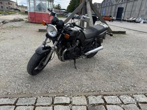 Черный Хонда CB 750 2001 в Таллин, объемом двигателя 0.75 л и пробегом 45 тыс. км за 3000 €, фото 3 на AUTOMOTO.COM.LV