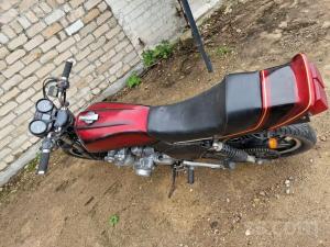 Honda CB 750 1981 Daugavpils, ar dzinēja tilpumu 0.75 L un nobraukumu 0 tūkst. km par 800 €, foto 4 vietnē AUTOMOTO.COM.LV