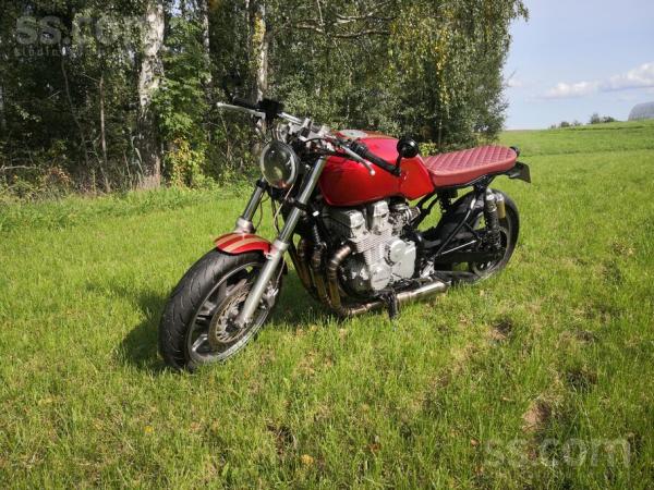 Хонда CB 750 1994 в Добеле, объемом двигателя 0.75 л и пробегом 0 тыс. км за 2700 €, фото 6 на AUTOMOTO.COM.LV
