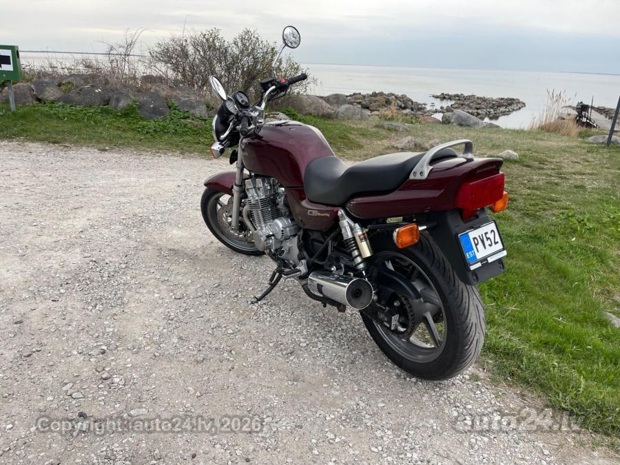 Хонда CB 750 1996 в Таллин, объемом двигателя 0.75 л и пробегом 31 тыс. км за 2600 €, фото 7 на AUTOMOTO.COM.LV