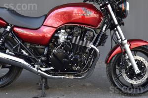 Хонда CB 750 2003 в Рига, объемом двигателя 0.75 л и пробегом 0 тыс. км за 3450 €, фото 5 на AUTOMOTO.COM.LV