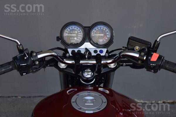 Honda CB 750 2003 Rīga, ar dzinēja tilpumu 0.75 L un nobraukumu 0 tūkst. km par 3450 €, foto 9 vietnē AUTOMOTO.COM.LV
