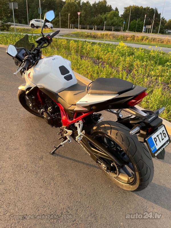 Honda CB 750 2023 in Tallinn, with an engine capacity of 0.76 L and mileage of 23 thousand km for 6700 €, photo 7 on AUTOMOTO.COM.LV