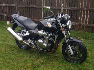Melns Honda CB 2003 Akmenė, ar dzinēja tilpumu 1.30 L un nobraukumu 56 tūkst. km par 3350 €, foto 6 vietnē AUTOMOTO.COM.LV
