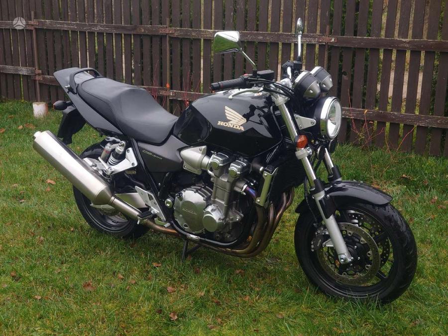 Melns Honda CB 2003 Akmenė, ar dzinēja tilpumu 1.30 L un nobraukumu 56 tūkst. km par 3350 €, foto 6 vietnē AUTOMOTO.COM.LV