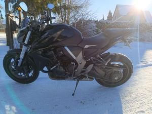 Black Honda CB 2009 in Alytus, with an engine capacity of 1.00 L and mileage of 28 thousand km for 4500 €, photo 5 on AUTOMOTO.COM.LV