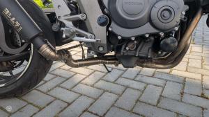 Black Honda CB 2010 in Kaunas, with an engine capacity of 1.00 L and mileage of 49 thousand km for 4700 €, photo 8 on AUTOMOTO.COM.LV