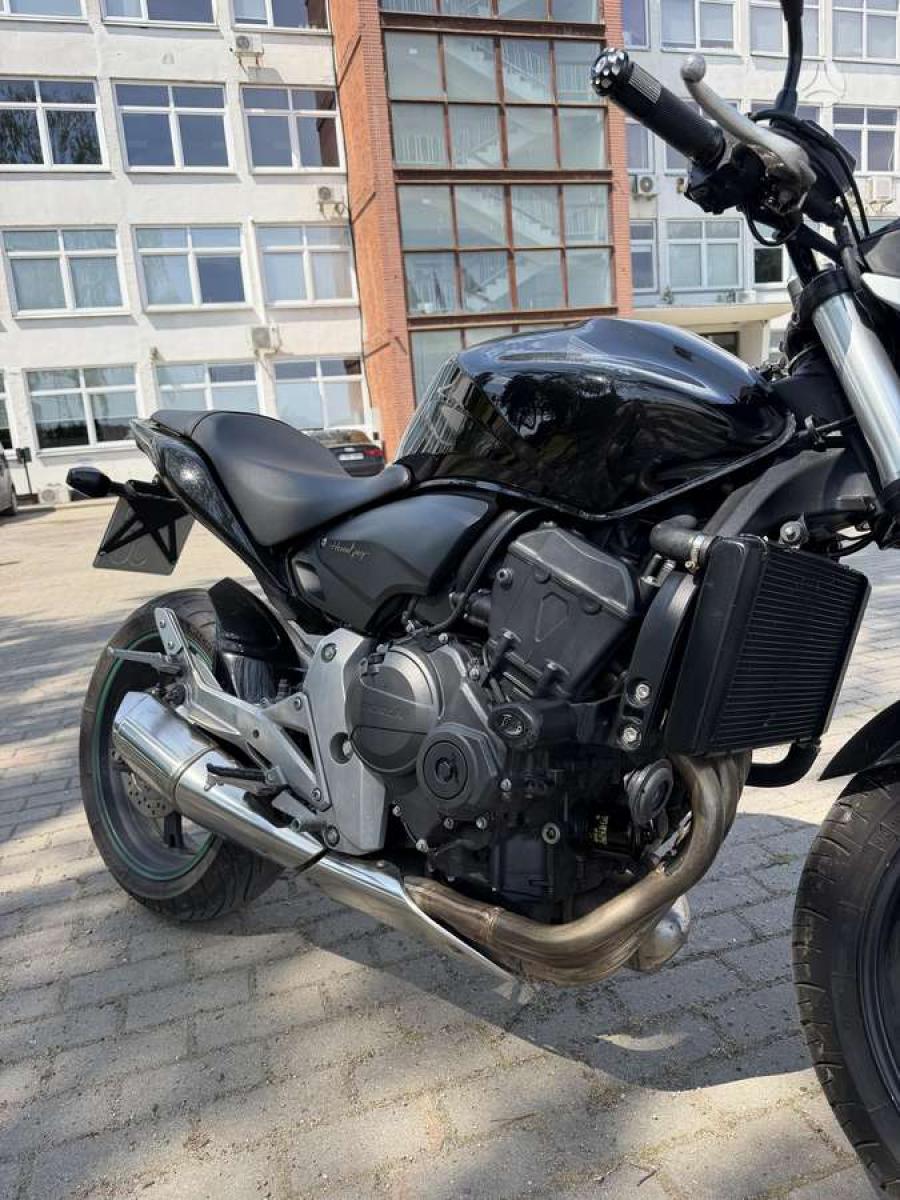 Melns Honda CB 2011 Kauņa, ar dzinēja tilpumu 0.60 L un nobraukumu 46 tūkst. km par 3800 €, foto 8 vietnē AUTOMOTO.COM.LV
