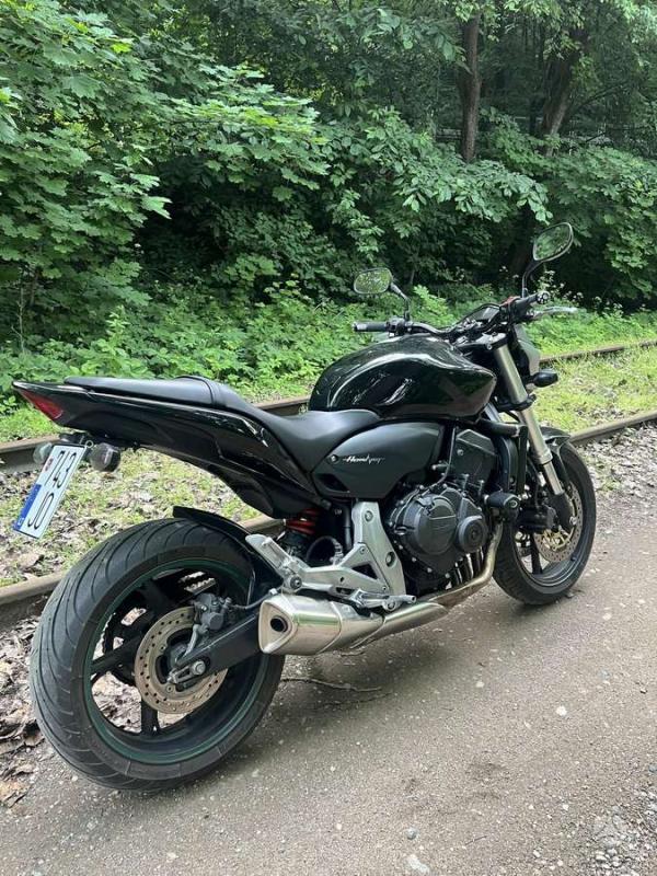 Melns Honda CB 2011 Kauņa, ar dzinēja tilpumu 0.60 L un nobraukumu 46 tūkst. km par 3800 €, foto 8 vietnē AUTOMOTO.COM.LV