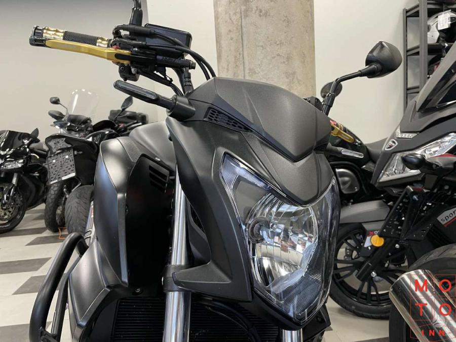 Black Honda CB 2015 in Riga, with an engine capacity of 0.65 L and mileage of 14 thousand km for 4199 €, photo 10 on AUTOMOTO.COM.LV