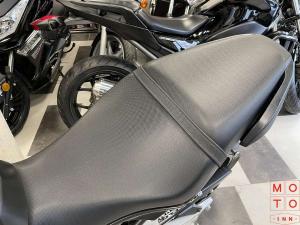 Black Honda CB 2015 in Riga, with an engine capacity of 0.65 L and mileage of 14 thousand km for 4199 €, photo 15 on AUTOMOTO.COM.LV