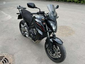 Black Honda CB 2015 in Vilnius, with an engine capacity of 0.65 L and mileage of 73 thousand km for 3600 €, photo  on AUTOMOTO.COM.LV