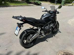 Black Honda CB 2015 in Vilnius, with an engine capacity of 0.65 L and mileage of 73 thousand km for 3600 €, photo 4 on AUTOMOTO.COM.LV