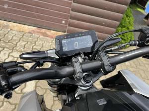 Black Honda CB 2018 in Prienai, with an engine capacity of 0.13 L and mileage of 20 thousand km for 2999 €, photo 11 on AUTOMOTO.COM.LV