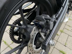 Black Honda CB 2018 in Vilnius, with an engine capacity of 0.13 L and mileage of 8 thousand km for 3490 €, photo 14 on AUTOMOTO.COM.LV